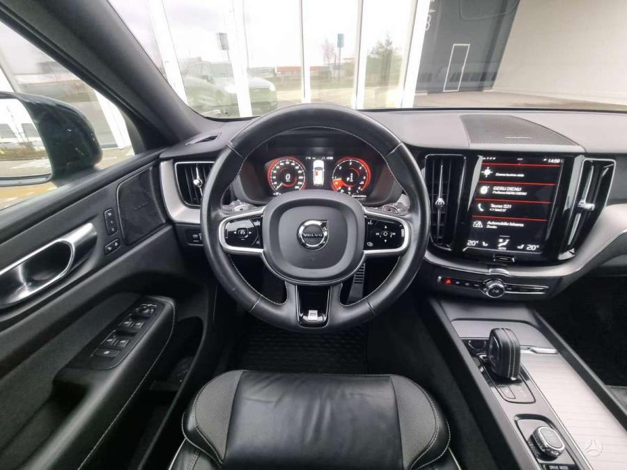 Pelēks Volvo XC60 2021 Viļņa, ar dzinēja tilpumu 1.97 L un nobraukumu 241 tūkst. km par 26900 €, foto 12 vietnē AUTOMOTO.COM.LV