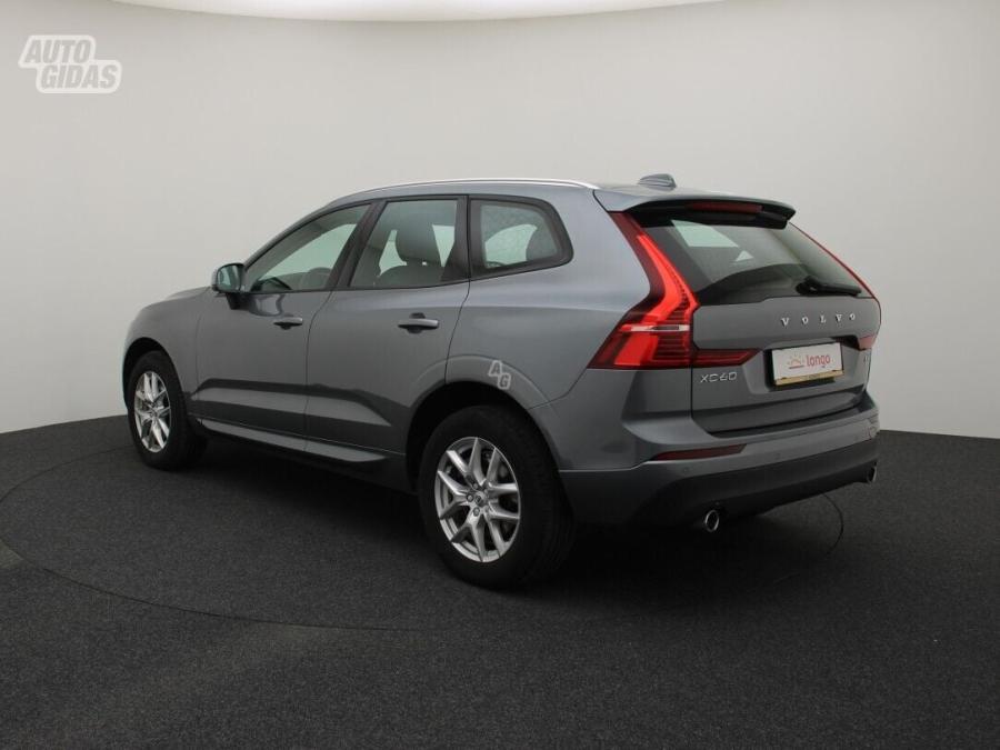 Grey Volvo XC60 2021 in Vilnius, with an engine capacity of 2.00 L and mileage of 168 thousand km for 26299 €, photo 7 on AUTOMOTO.COM.LV