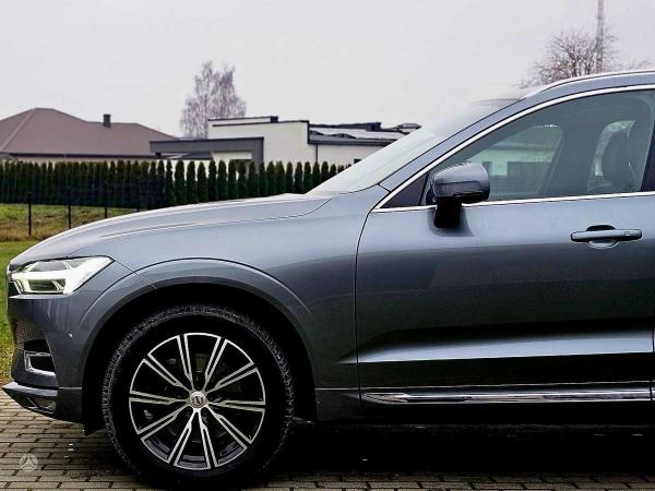 Grey Volvo XC60 2021 in Taurage, with an engine capacity of 1.97 L and mileage of 248 thousand km for 20500 €, photo 9 on AUTOMOTO.COM.LV