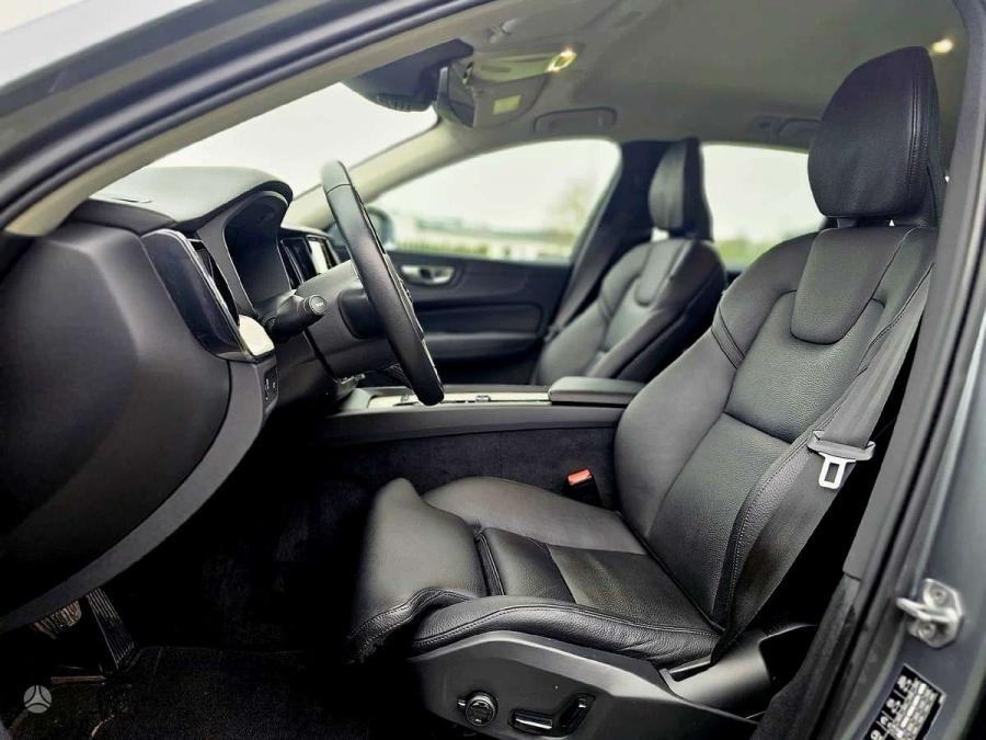 Pelēks Volvo XC60 2021 Tauragė, ar dzinēja tilpumu 1.97 L un nobraukumu 248 tūkst. km par 20500 €, foto 21 vietnē AUTOMOTO.COM.LV