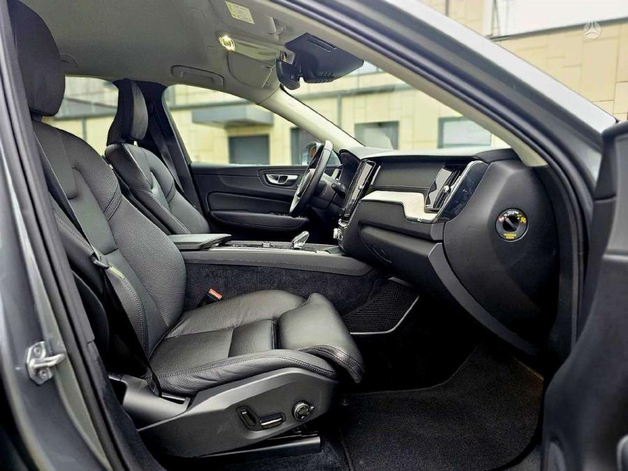 Pelēks Volvo XC60 2021 Tauragė, ar dzinēja tilpumu 1.97 L un nobraukumu 248 tūkst. km par 20500 €, foto 24 vietnē AUTOMOTO.COM.LV