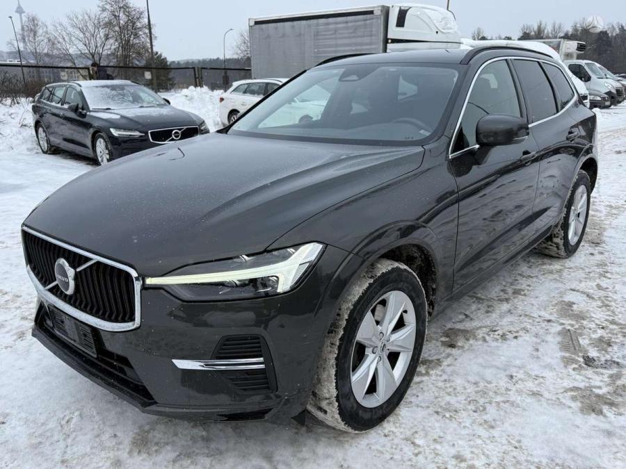 Grey Volvo XC60 2021 in Vilnius, with an engine capacity of 1.97 L and mileage of 222 thousand km for 18900 €, photo 1 on AUTOMOTO.COM.LV