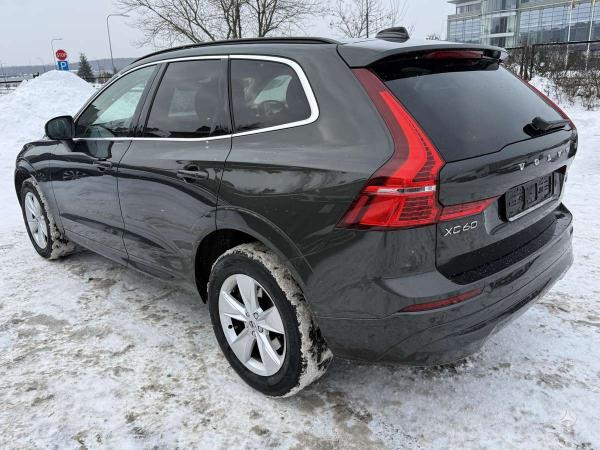 Grey Volvo XC60 2021 in Vilnius, with an engine capacity of 1.97 L and mileage of 222 thousand km for 18900 €, photo 4 on AUTOMOTO.COM.LV