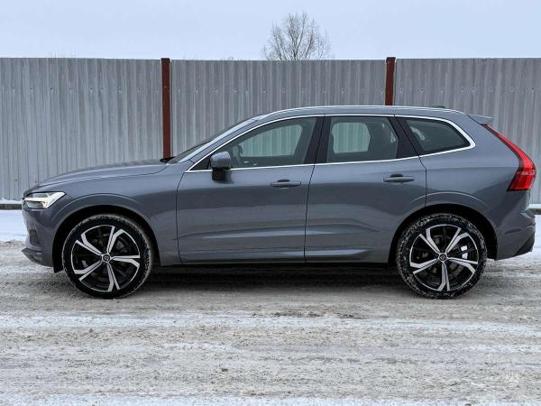 Pelēks Volvo XC60 2021 Vilkaviškis, ar dzinēja tilpumu 1.97 L un nobraukumu 37 tūkst. km par 25200 €, foto 3 vietnē AUTOMOTO.COM.LV
