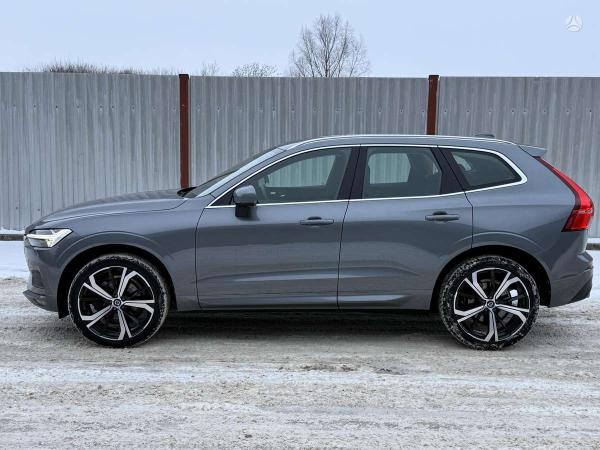 Pelēks Volvo XC60 2021 Vilkaviškis, ar dzinēja tilpumu 1.97 L un nobraukumu 37 tūkst. km par 25200 €, foto 5 vietnē AUTOMOTO.COM.LV