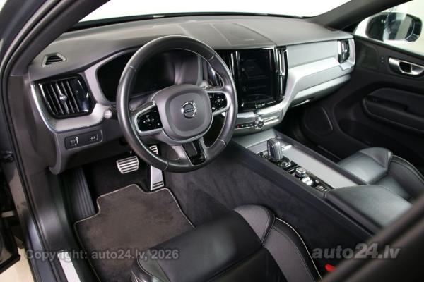 Grey Volvo XC60 2021 in Parnu, with an engine capacity of 2.00 L and mileage of 71 thousand km for 36990 €, photo 8 on AUTOMOTO.COM.LV
