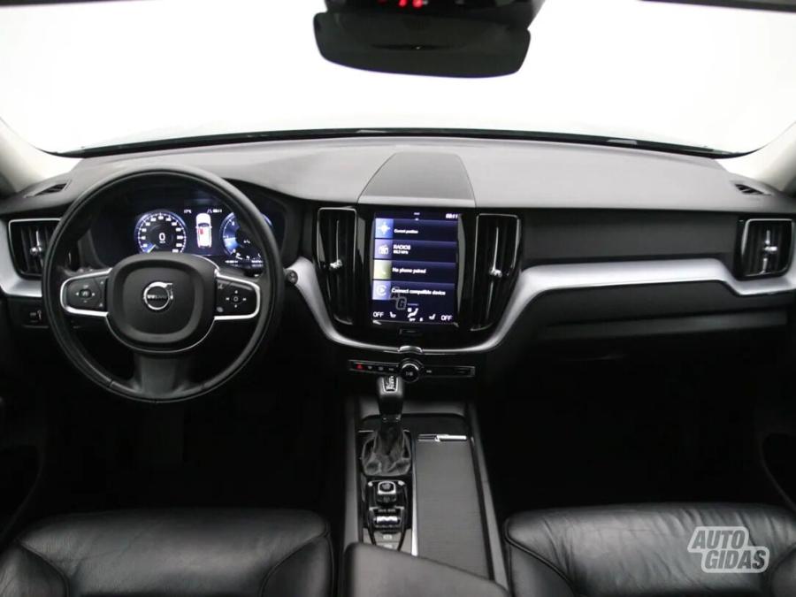 Pelēks Volvo XC60 2021 Viļņa, ar dzinēja tilpumu 2.00 L un nobraukumu 220 tūkst. km par 22699 €, foto 3 vietnē AUTOMOTO.COM.LV