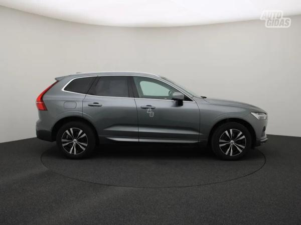 Grey Volvo XC60 2021 in Vilnius, with an engine capacity of 2.00 L and mileage of 220 thousand km for 22699 €, photo 9 on AUTOMOTO.COM.LV