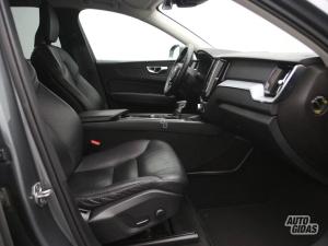 Pelēks Volvo XC60 2021 Viļņa, ar dzinēja tilpumu 2.00 L un nobraukumu 220 tūkst. km par 22699 €, foto 15 vietnē AUTOMOTO.COM.LV