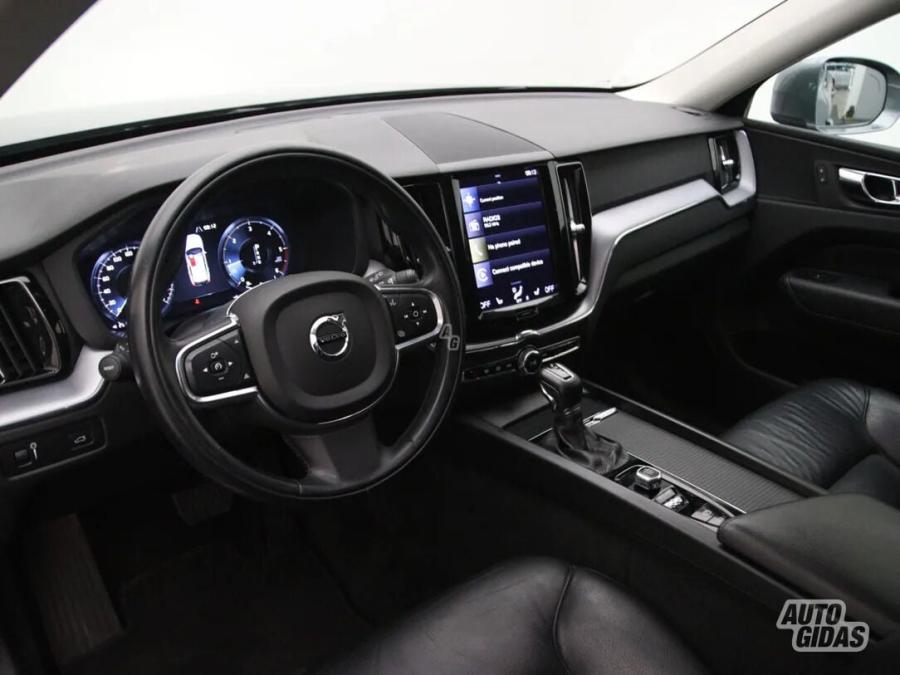 Pelēks Volvo XC60 2021 Viļņa, ar dzinēja tilpumu 2.00 L un nobraukumu 220 tūkst. km par 22699 €, foto 17 vietnē AUTOMOTO.COM.LV