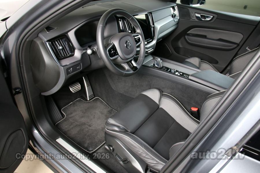 Grey Volvo XC60 2021 in Parnu, with an engine capacity of 2.00 L and mileage of 131 thousand km for 34990 €, photo 10 on AUTOMOTO.COM.LV