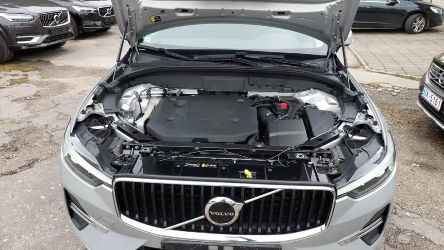Grey Volvo XC60 2021 in Riga, with an engine capacity of 2.00 L and mileage of 124 thousand km for 33000 €, photo 23 on AUTOMOTO.COM.LV