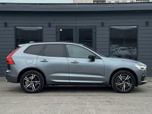Grey Volvo XC60 2021 in Jelgava, with an engine capacity of 2.00 L and mileage of 120 thousand km for 35950 €, photo 6 on AUTOMOTO.COM.LV