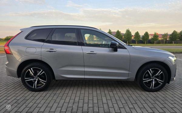 Grey Volvo XC60 2021 in Panevezys, with an engine capacity of 1.97 L and mileage of 316 thousand km for 18999 €, photo 6 on AUTOMOTO.COM.LV