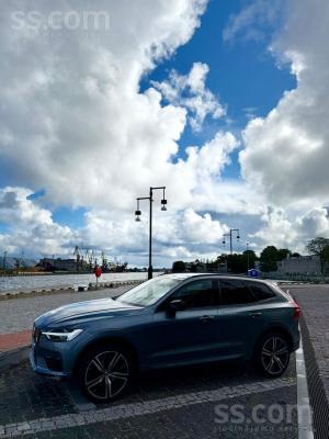Pelēks Volvo XC60 2021 Rīga, ar dzinēja tilpumu 2.00 L un nobraukumu 85 tūkst. km par 35900 €, foto 6 vietnē AUTOMOTO.COM.LV