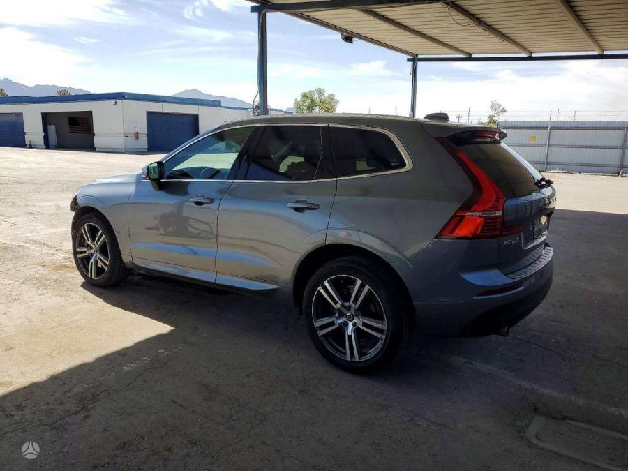 Pelēks Volvo XC60 2021 Klaipėda, ar dzinēja tilpumu 1.97 L un nobraukumu 173 tūkst. km par 13240 €, foto 3 vietnē AUTOMOTO.COM.LV