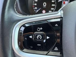 Grey Volvo XC60 2021 in Utena, with an engine capacity of 1.97 L and mileage of 178 thousand km for 24900 €, photo 12 on AUTOMOTO.COM.LV