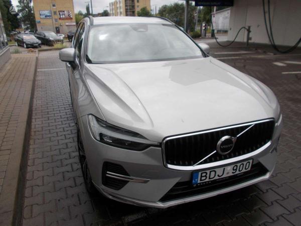 Grey Volvo XC60 2021 in Vilnius, with an engine capacity of 1.97 L and mileage of 86 thousand km for 29000 €, photo 2 on AUTOMOTO.COM.LV