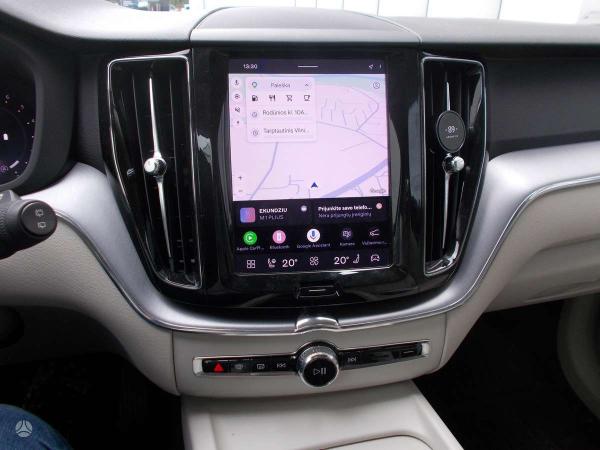Grey Volvo XC60 2021 in Vilnius, with an engine capacity of 1.97 L and mileage of 86 thousand km for 29000 €, photo 9 on AUTOMOTO.COM.LV