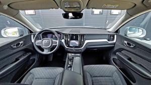 Pelēks Volvo XC60 2021 Viļņa, ar dzinēja tilpumu 1.97 L un nobraukumu 189 tūkst. km par 21990 €, foto 14 vietnē AUTOMOTO.COM.LV