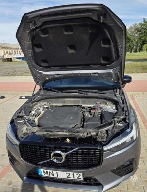 Pelēks Volvo XC60 2021 Klaipėda, ar dzinēja tilpumu 1.97 L un nobraukumu 103 tūkst. km par 26500 €, foto 9 vietnē AUTOMOTO.COM.LV