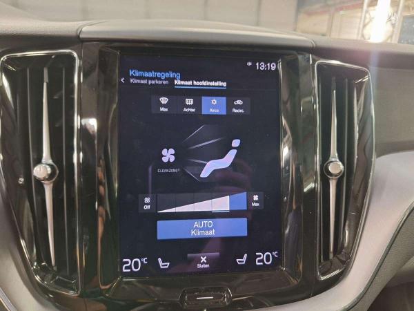 Pelēks Volvo XC60 2021 Viļņa, ar dzinēja tilpumu 1.97 L un nobraukumu 172 tūkst. km par 25900 €, foto 9 vietnē AUTOMOTO.COM.LV