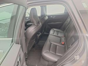 Pelēks Volvo XC60 2021 Viļņa, ar dzinēja tilpumu 1.97 L un nobraukumu 172 tūkst. km par 25900 €, foto 12 vietnē AUTOMOTO.COM.LV