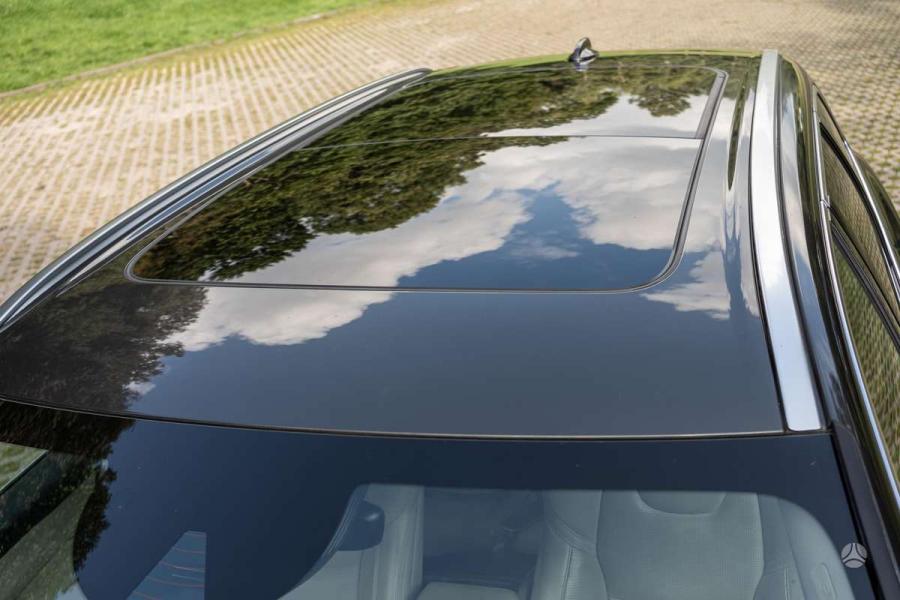 Pelēks Volvo XC60 2021 Viļņa, ar dzinēja tilpumu 0.00 L un nobraukumu 89 tūkst. km par 25300 €, foto 18 vietnē AUTOMOTO.COM.LV