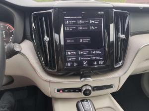 Pelēks Volvo XC60 2021 Viļņa, ar dzinēja tilpumu 0.00 L un nobraukumu 89 tūkst. km par 25300 €, foto 25 vietnē AUTOMOTO.COM.LV