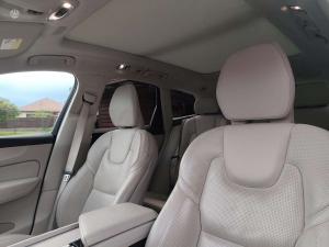 Pelēks Volvo XC60 2021 Viļņa, ar dzinēja tilpumu 0.00 L un nobraukumu 89 tūkst. km par 25300 €, foto 27 vietnē AUTOMOTO.COM.LV