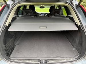 Pelēks Volvo XC60 2021 Rīga, ar dzinēja tilpumu 2.00 L un nobraukumu 138 tūkst. km par 29500 €, foto 12 vietnē AUTOMOTO.COM.LV