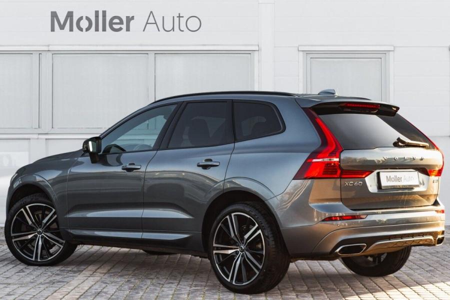 Pelēks Volvo XC60 2021 Ventspils, ar dzinēja tilpumu 2.00 L un nobraukumu 92 tūkst. km par 32750 €, foto 4 vietnē AUTOMOTO.COM.LV