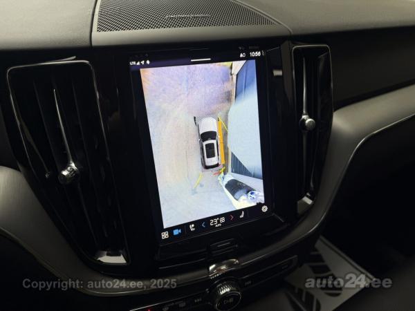 Grey Volvo XC60 2022 in Parnu, with an engine capacity of 2.00 L and mileage of 120 thousand km for 35990 €, photo 11 on AUTOMOTO.COM.LV
