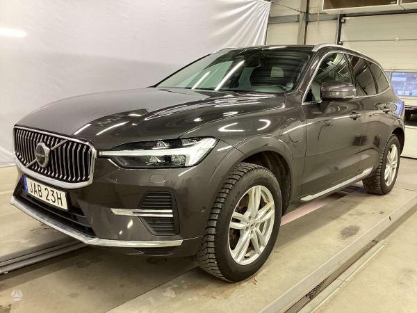 Pelēks Volvo XC60 2022 Viļņa, ar dzinēja tilpumu 1.97 L un nobraukumu 118 tūkst. km par 36800 €, foto 2 vietnē AUTOMOTO.COM.LV