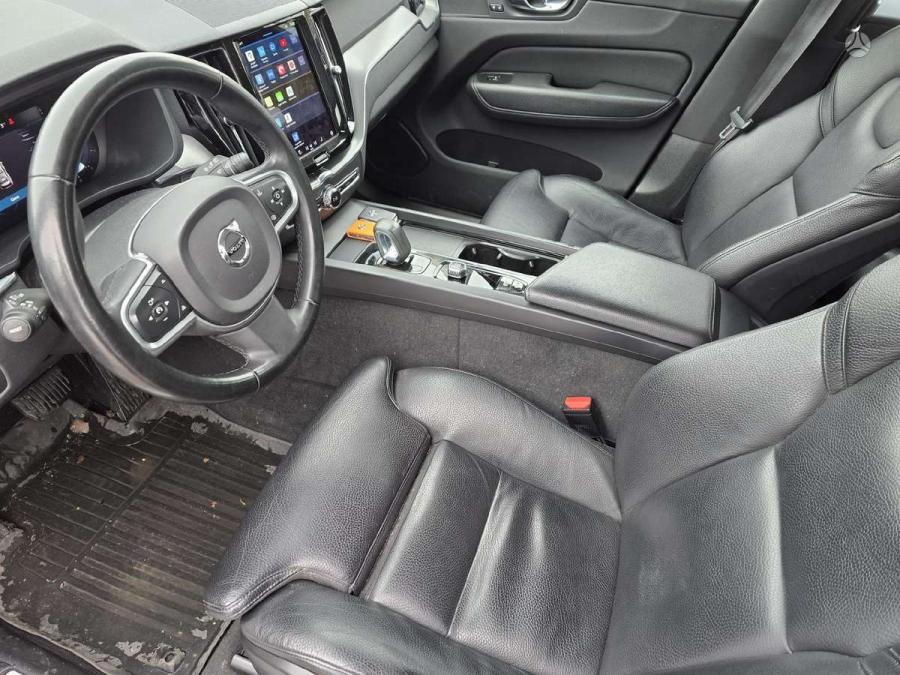 Pelēks Volvo XC60 2022 Tauragė, ar dzinēja tilpumu 1.97 L un nobraukumu 253 tūkst. km par 18900 €, foto 17 vietnē AUTOMOTO.COM.LV