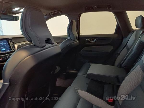 Pelēks Volvo XC60 2022 Tallina, ar dzinēja tilpumu 2.00 L un nobraukumu 0 tūkst. km par 35990 €, foto 6 vietnē AUTOMOTO.COM.LV