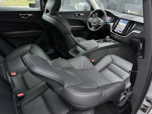 Grey Volvo XC60 2022 in Jelgava, with an engine capacity of 2.00 L and mileage of 115 thousand km for 36700 €, photo 7 on AUTOMOTO.COM.LV