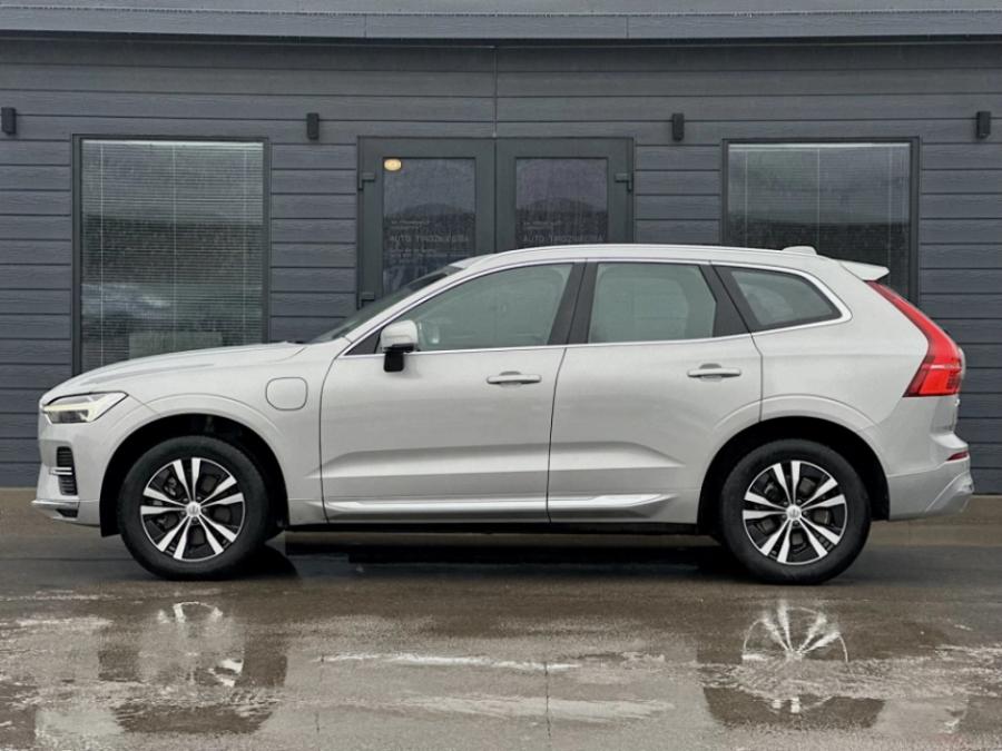 Pelēks Volvo XC60 2022 Rīga, ar dzinēja tilpumu 2.00 L un nobraukumu 115 tūkst. km par 36700 €, foto 6 vietnē AUTOMOTO.COM.LV