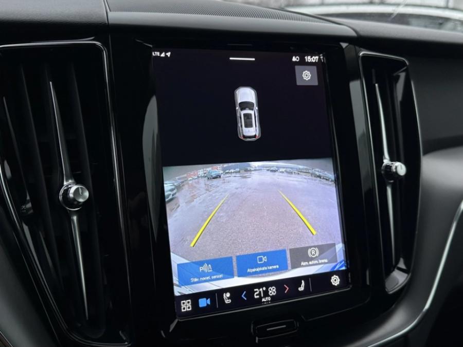 Pelēks Volvo XC60 2022 Rīga, ar dzinēja tilpumu 2.00 L un nobraukumu 115 tūkst. km par 36700 €, foto 16 vietnē AUTOMOTO.COM.LV