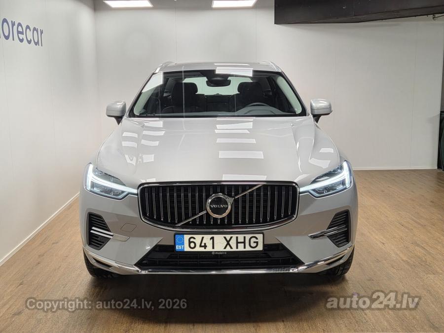 Grey Volvo XC60 2022 in Tallinn, with an engine capacity of 2.00 L and mileage of 57 thousand km for 39900 €, photo 3 on AUTOMOTO.COM.LV