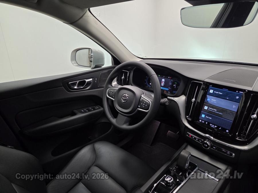Grey Volvo XC60 2022 in Tallinn, with an engine capacity of 2.00 L and mileage of 57 thousand km for 39900 €, photo 14 on AUTOMOTO.COM.LV