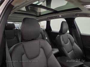 Grey Volvo XC60 2022 in Tallinn, with an engine capacity of 2.00 L and mileage of 57 thousand km for 39900 €, photo 21 on AUTOMOTO.COM.LV
