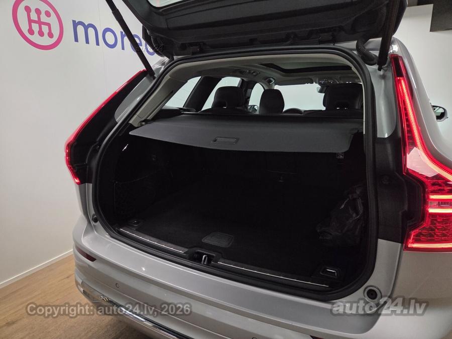 Grey Volvo XC60 2022 in Tallinn, with an engine capacity of 2.00 L and mileage of 57 thousand km for 39900 €, photo 23 on AUTOMOTO.COM.LV