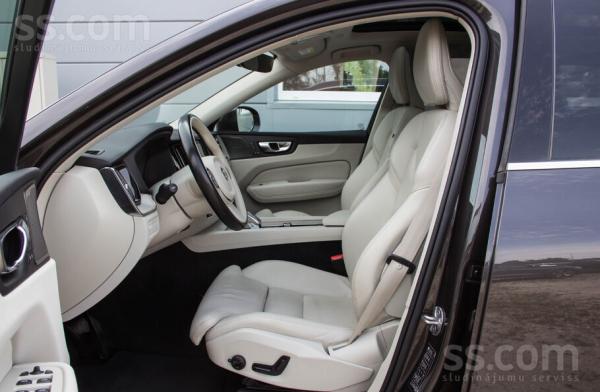 Grey Volvo XC60 2022 in Tukums, with an engine capacity of 2.00 L and mileage of 204 thousand km for 25900 €, photo 8 on AUTOMOTO.COM.LV