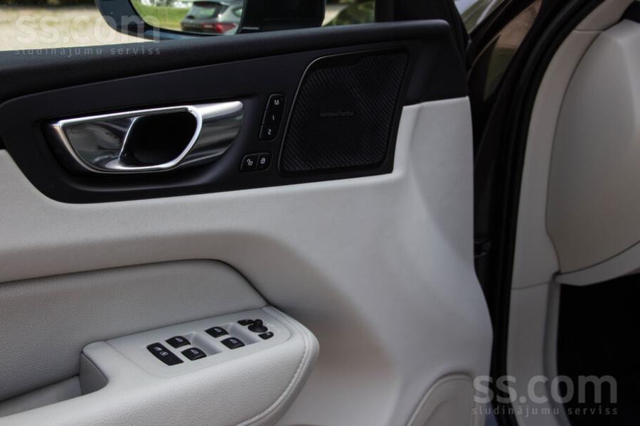 Pelēks Volvo XC60 2022 Tukums, ar dzinēja tilpumu 2.00 L un nobraukumu 204 tūkst. km par 25900 €, foto 29 vietnē AUTOMOTO.COM.LV