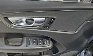 Pelēks Volvo XC60 2022 Šauļi, ar dzinēja tilpumu 1.97 L un nobraukumu 169 tūkst. km par 29950 €, foto 15 vietnē AUTOMOTO.COM.LV