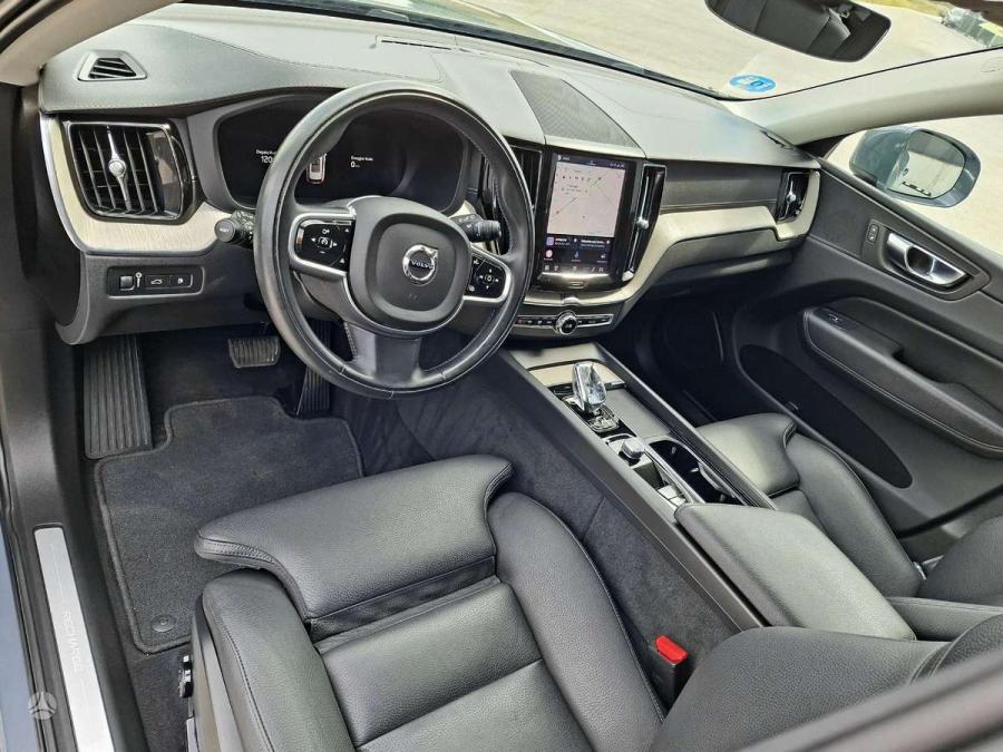 Pelēks Volvo XC60 2022 Šauļi, ar dzinēja tilpumu 1.97 L un nobraukumu 169 tūkst. km par 29950 €, foto 17 vietnē AUTOMOTO.COM.LV