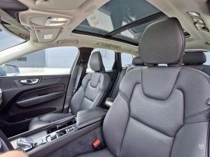 Pelēks Volvo XC60 2022 Šauļi, ar dzinēja tilpumu 1.97 L un nobraukumu 169 tūkst. km par 29950 €, foto 19 vietnē AUTOMOTO.COM.LV