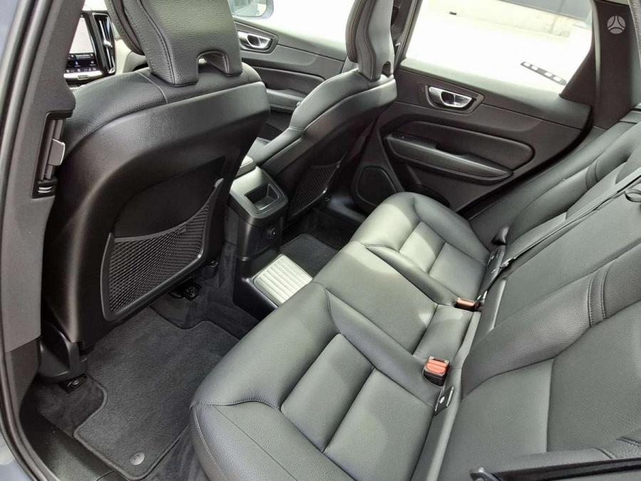 Pelēks Volvo XC60 2022 Šauļi, ar dzinēja tilpumu 1.97 L un nobraukumu 169 tūkst. km par 29950 €, foto 28 vietnē AUTOMOTO.COM.LV