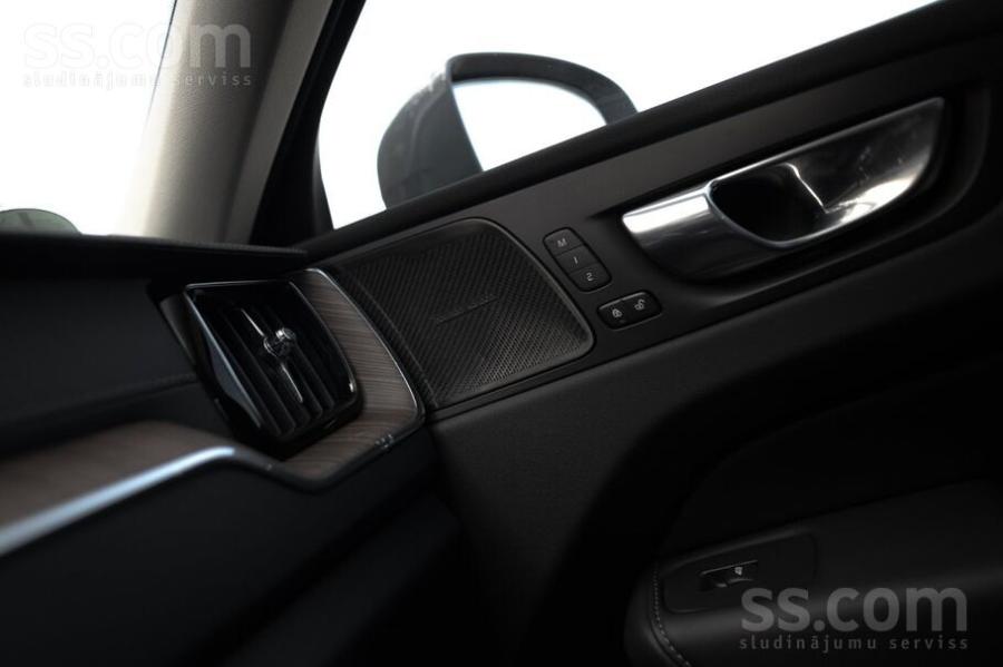 Pelēks Volvo XC60 2022 Jelgava, ar dzinēja tilpumu 2.00 L un nobraukumu 0 tūkst. km par 27500 €, foto 22 vietnē AUTOMOTO.COM.LV